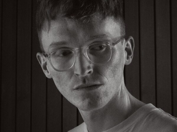 Lontalius' Queer Romance With Music - YOUR EX