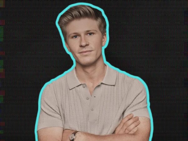 Robert Irwin Says He’s a “Proud” LGBTQ+ Ally - YOUR EX