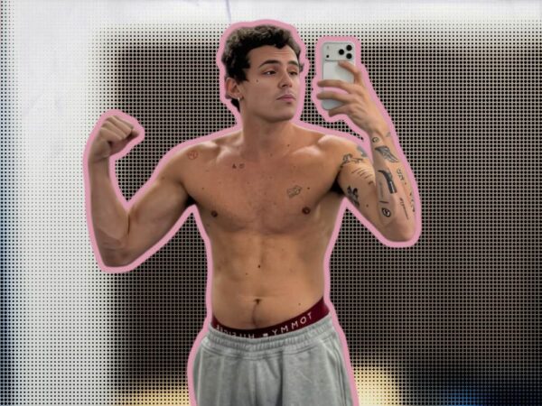 Élite Star Arón Piper Sends Fans Wild with Shirtless Selfie - YOUR EX