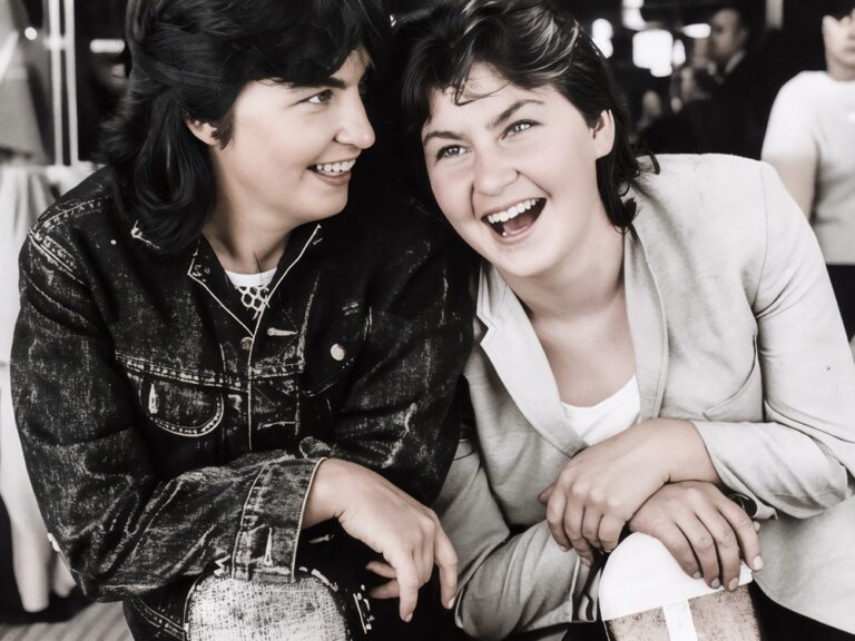 “PURE JOY AND LOVE” - ARANI CUTHBERT REMEMBERS DAME JOOLS TOPP - YOUR EX
