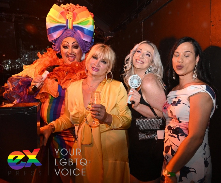 Sexiest Pics From Family's NYE Party Part 2 - express Magazine